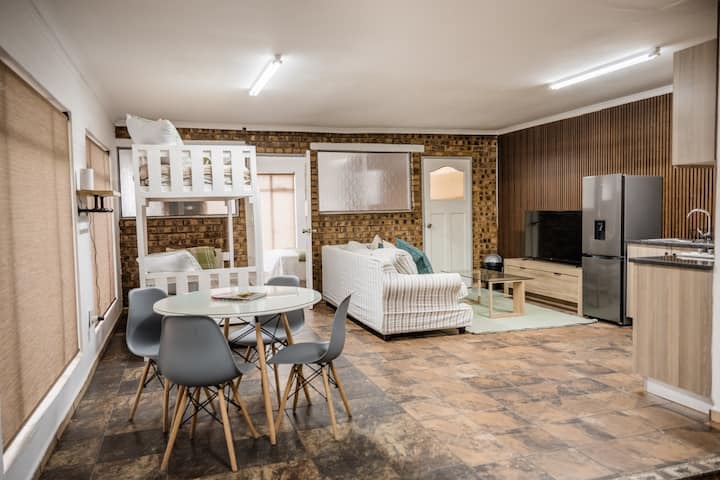 Lala Kahle - Boksburg