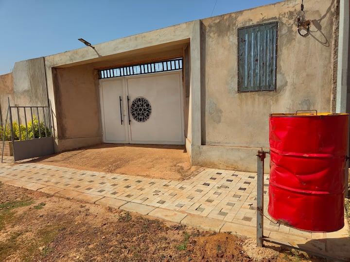 Sweet Home ! 500m2 De Pur Détente Et De Calme ! - Burkina Faso