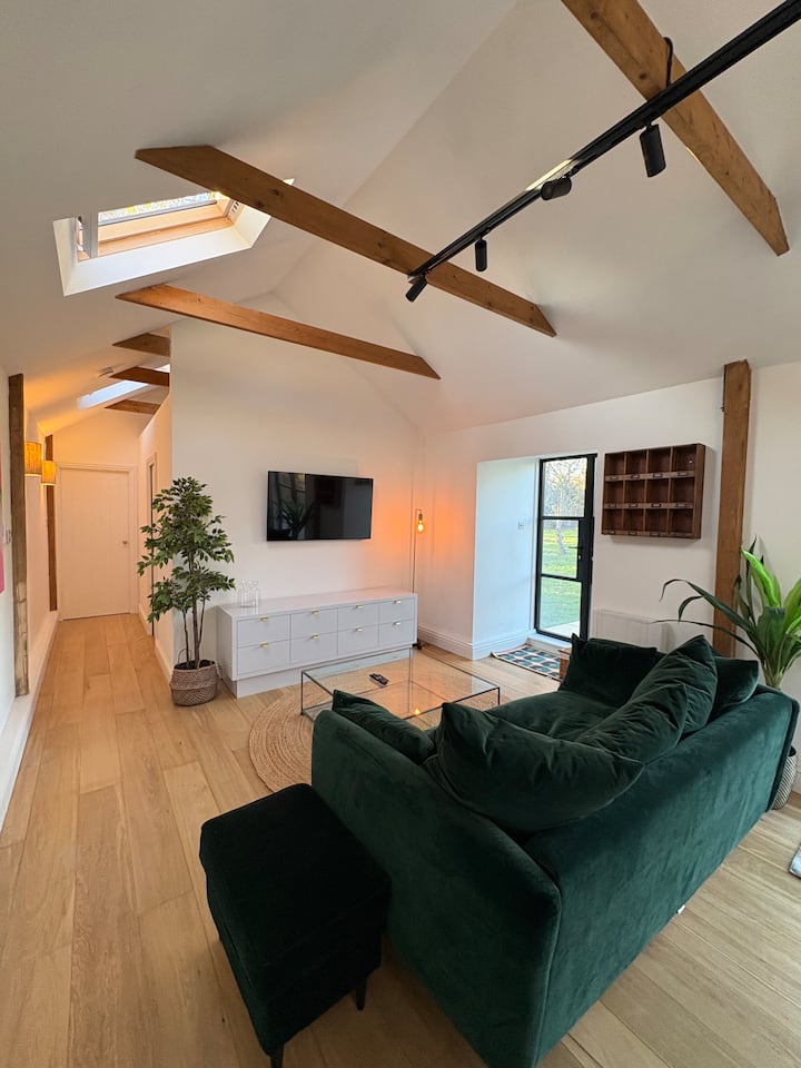 Immaculate Well Appointed Barn - Uckfield