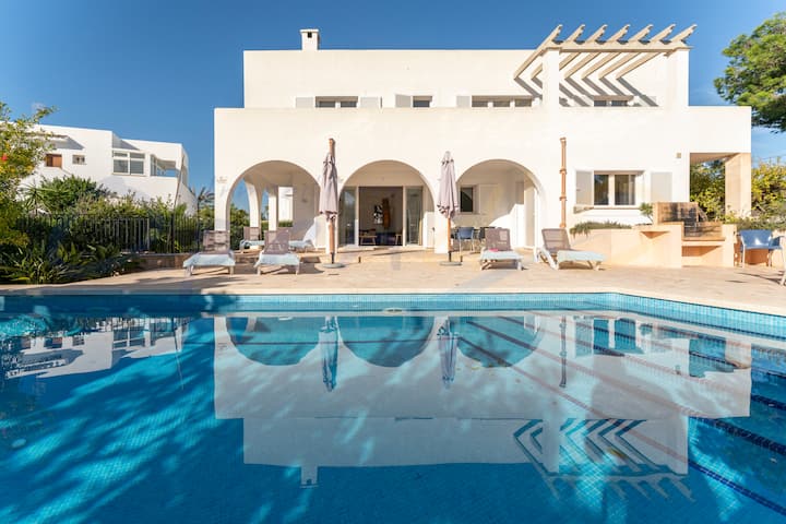 Villa Moderna De Estilo Ibicenco Y Piscina Privada - Cala d'Or