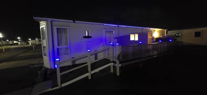 Caravan Of Courage - Anderby Creek