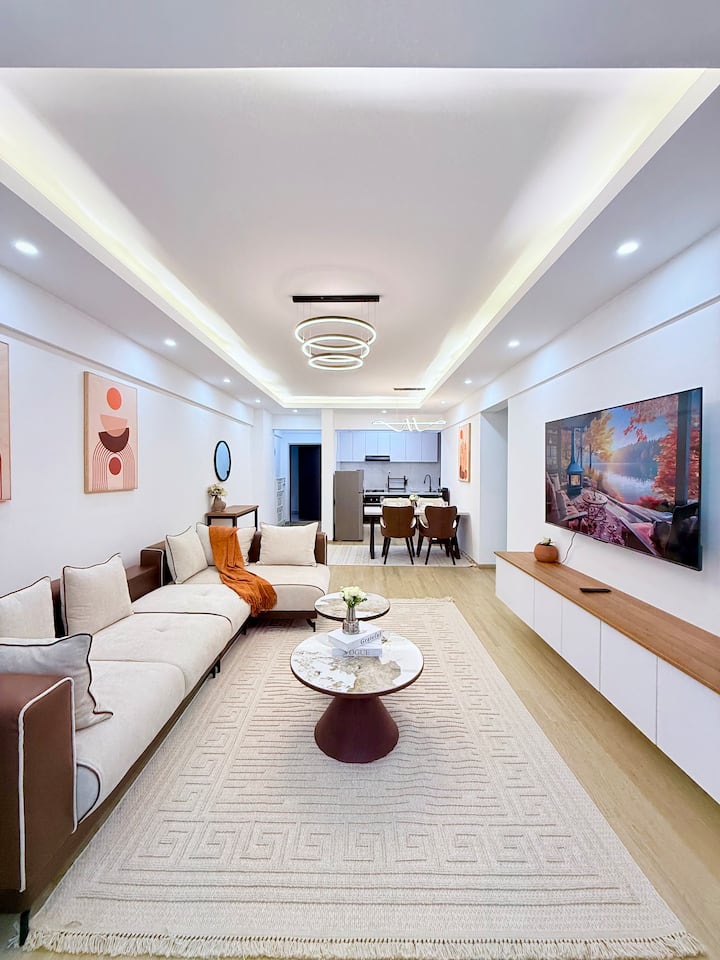 Newly Listed Cozy 2 Bed Unit, With Great City View - Nairobi