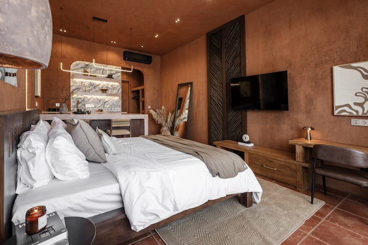 New Art Suites Emy Terra 22 - Sanur