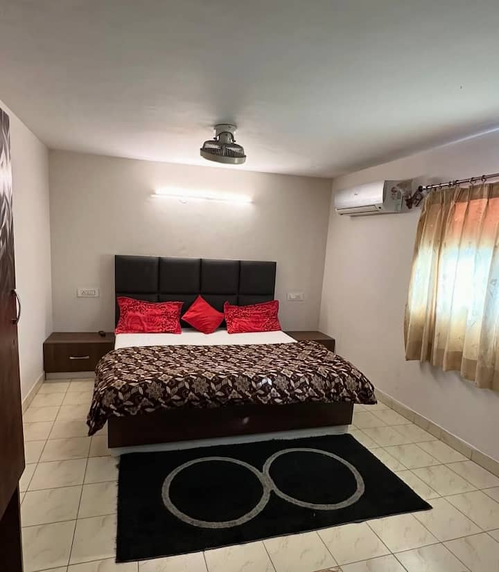 Clean Rooms Available Near Railway Station - Jalandhar