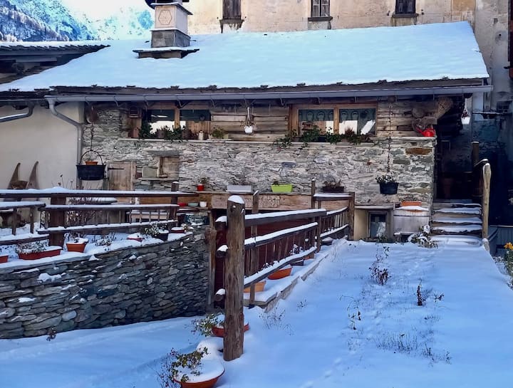 Chalet Orlenia - Chiesa in Valmalenco