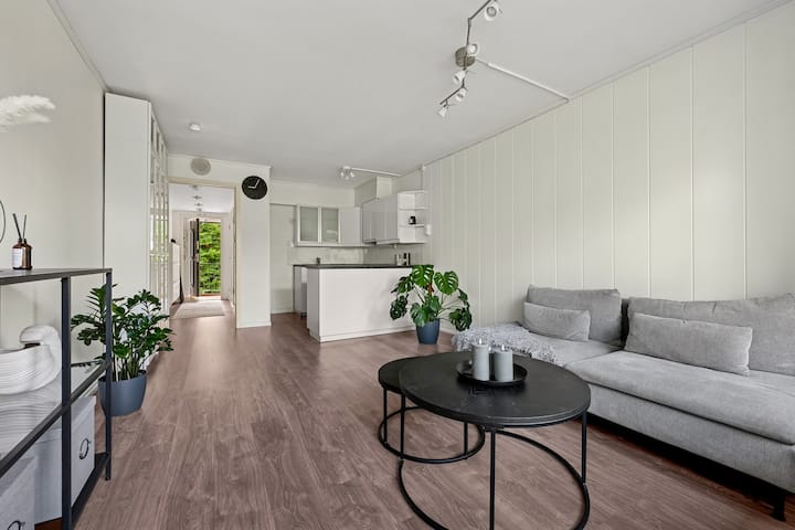 Delikat Og Stille Leilighet Med Ett Soverom V/buss - Oslo