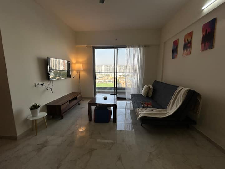Treis By Stayvio, 2bhk In Upper Kharadi, Eon, Wtc - Pune
