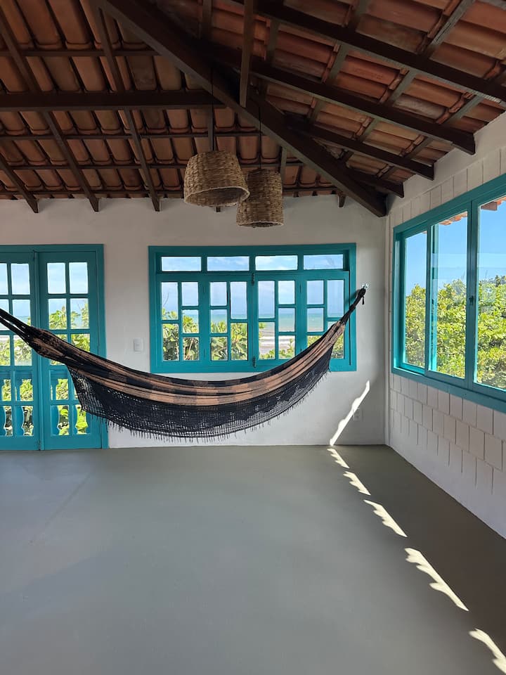 Casa Maruê — Onde O Mar Entra Pela Janela - Serra