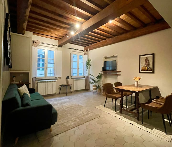 Superhost Lucca: Casa Galli 77 - 2br/2ba Center - Italia