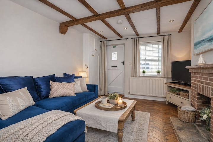 The Baker's Snug - 1 Bed Cottage - Dog Friendly - Littlehampton