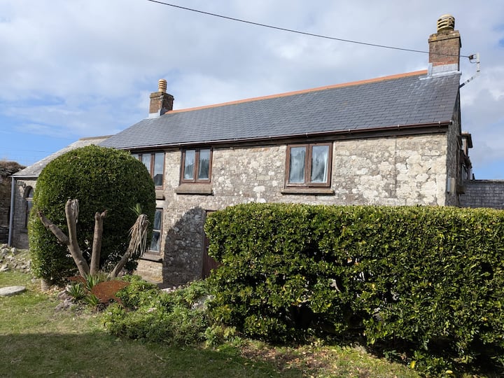 Charming, Dog-friendly, Cornish Cliff-top Cottage - Porthleven