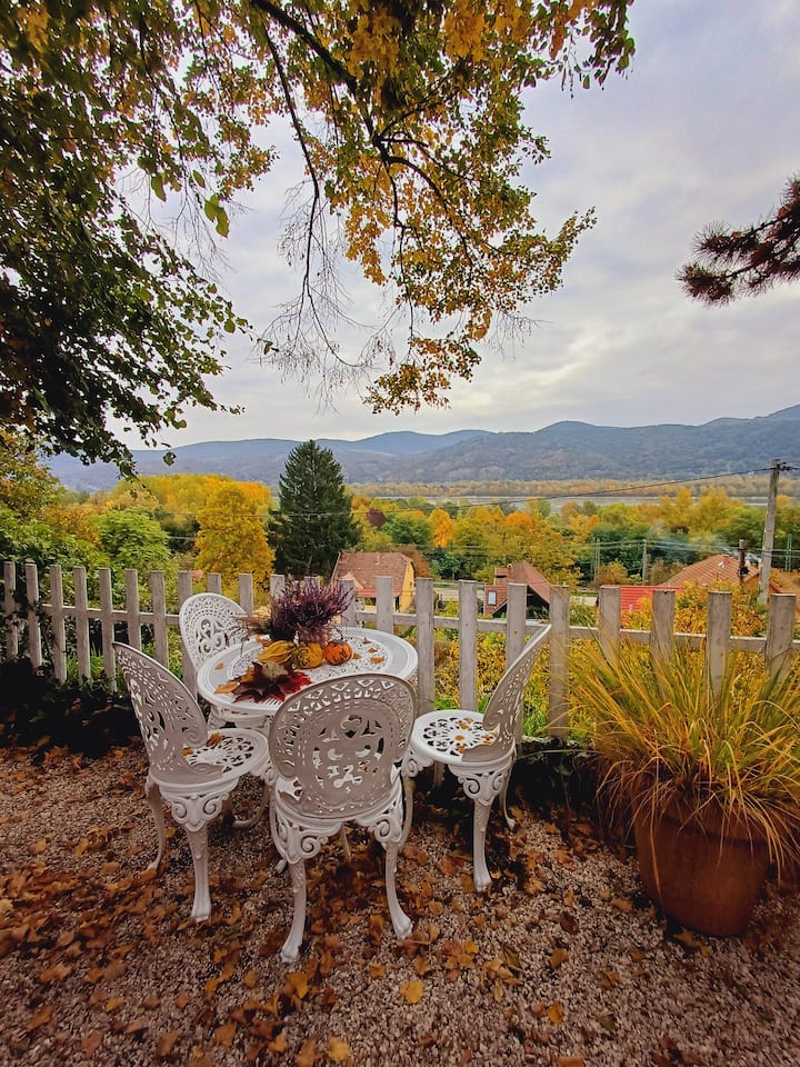 Fecskefészek Vendégház- Csodálatos Dunai Kilátás - Nagymaros