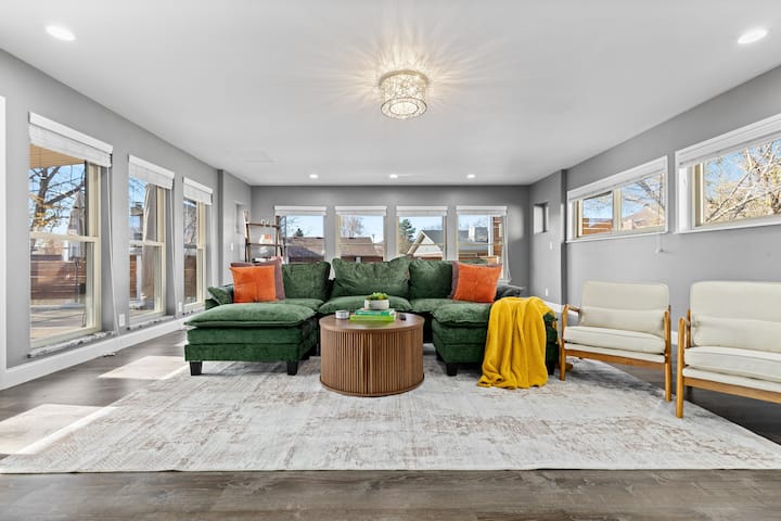 Mountain Charm | Family Friendly | Fenced-in Yard - Golden, CO