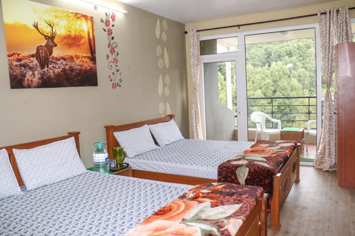 Mountain View With Balcony First Floor Room No.5 - ウダガマンダラム