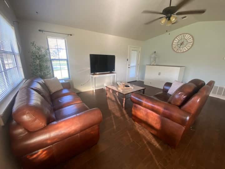 Nada Lago Vista - Kingsland, TX