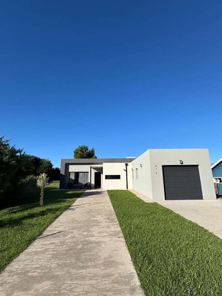 Casa En Costa Esmeralda - Pinamar