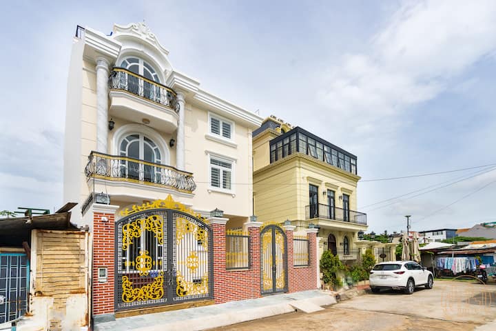 Kn9 Holiday Villa With Karaoke Room - Hô Chi Minh-Ville