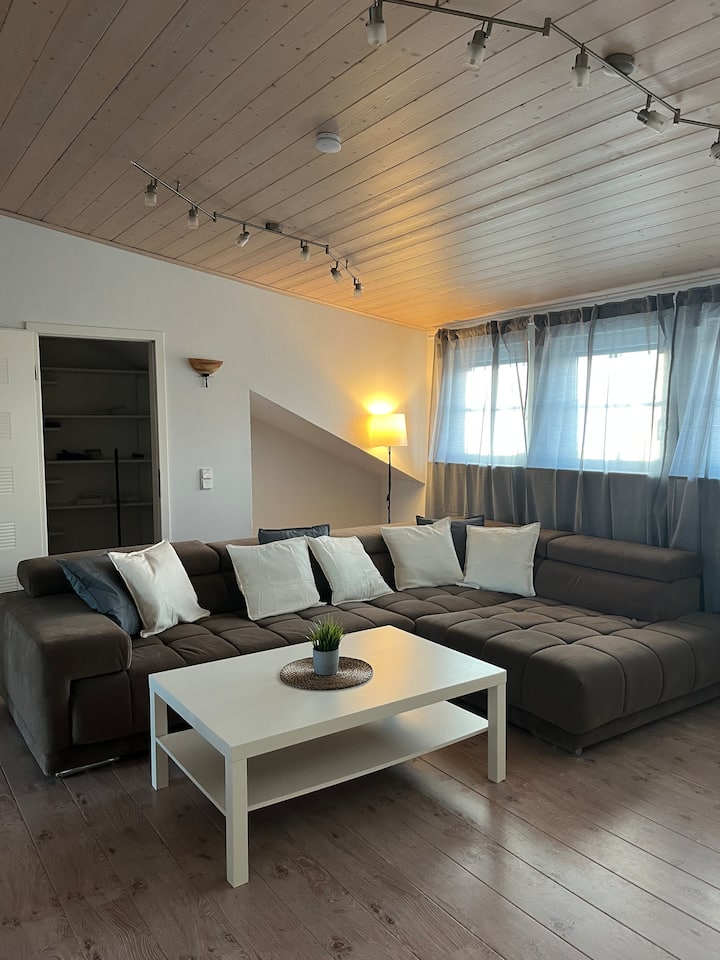 Charmante Wohnung Mit Balkon Im Herzen Hoffenheims - Sinsheim