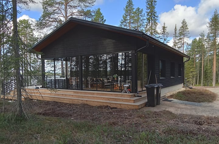 Villa Korentoaho, Mökki Järven Rannalla - Kuusamo