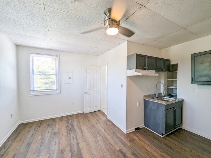 Cozy 1br/1ba Apartment Brooklyn Long Term Stay - Glen Burnie, MD