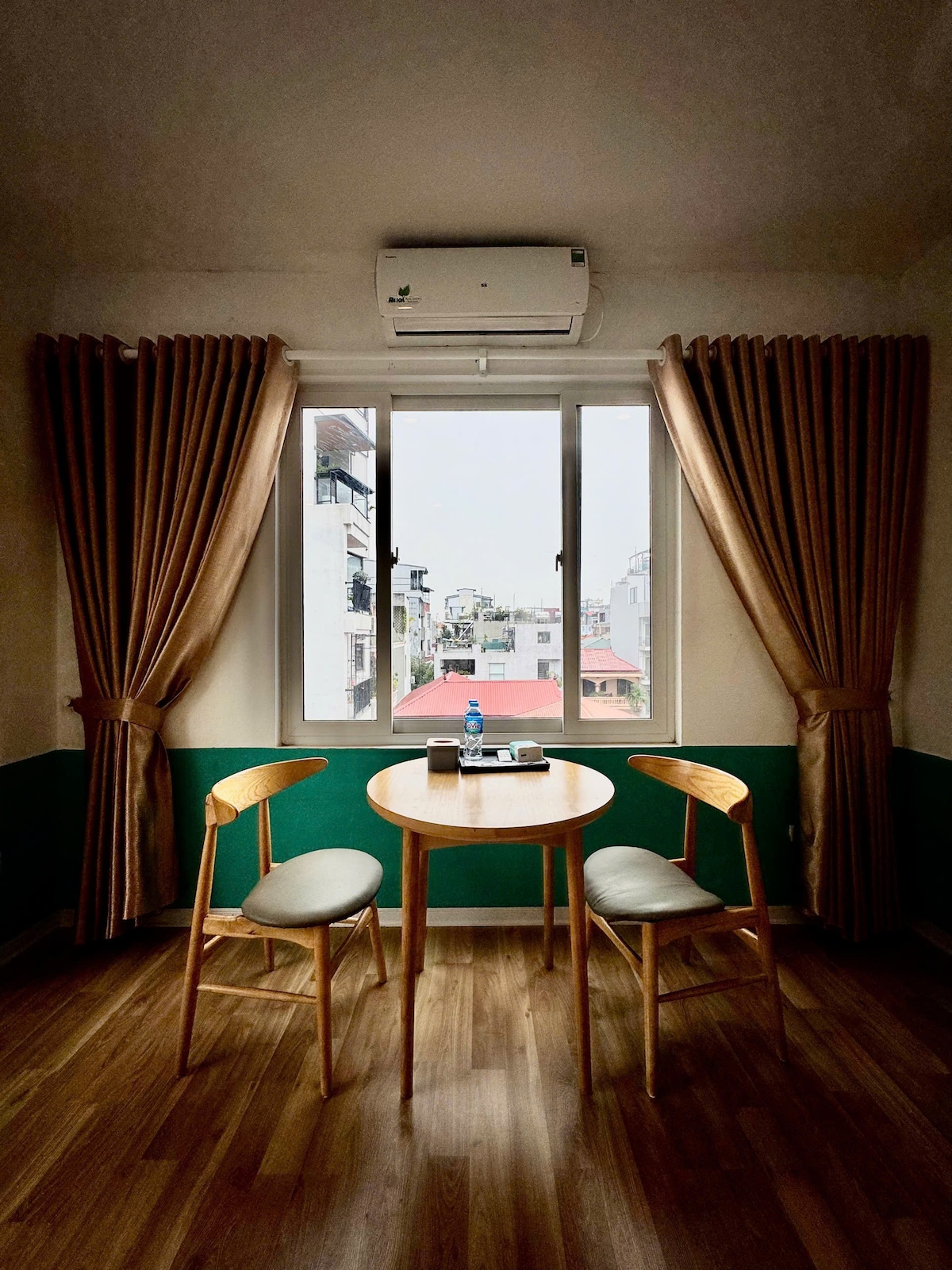 JasmineWestlake|602| Bedroom with private bathroom - Apartments for ...