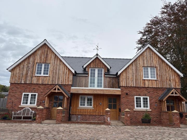 Beautiful New Build 2 Bedroom House In Usk - Usk