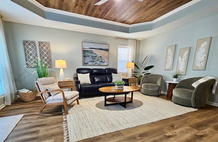 Game On! 4br Family Fun House, 6 Tvs & 2 Recliners - Valdosta