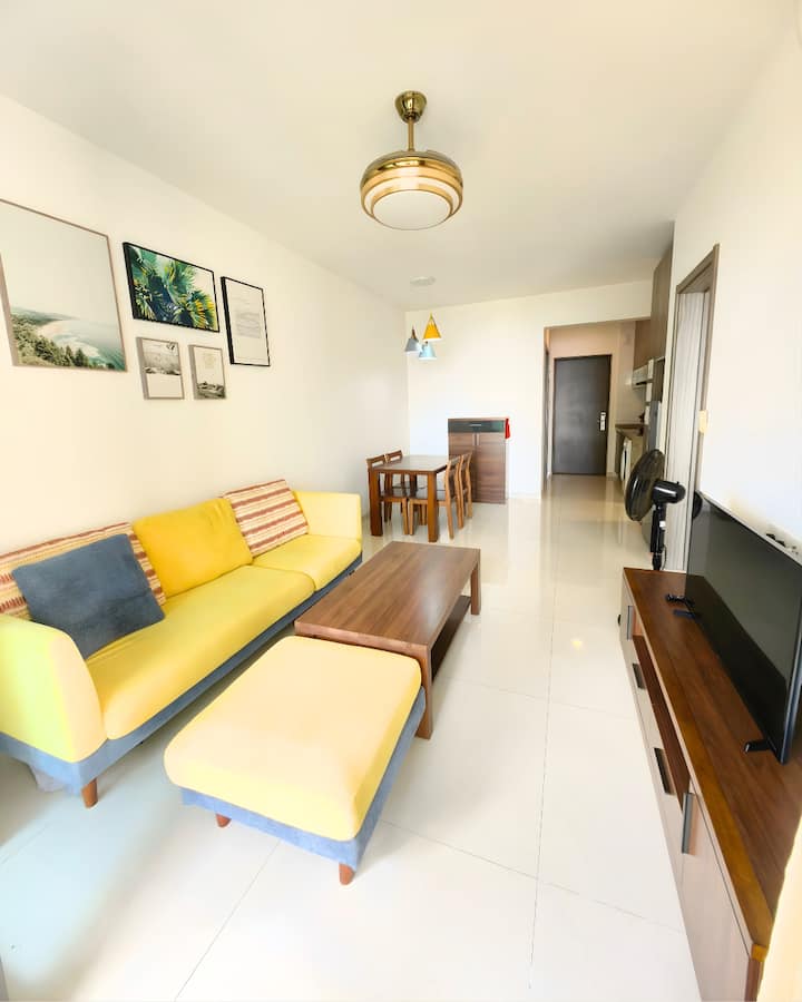 Grace's Regalia - Kukup