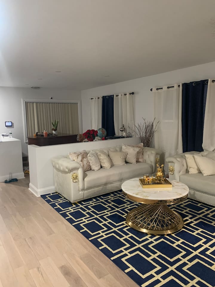 Relaxing Oasis Near The Water - Lido Beach, NY