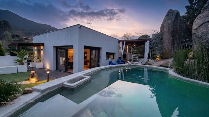 Villa De Lujo Con Piscina, Barbacoa, Estufa, 3 Hab - Cebreros