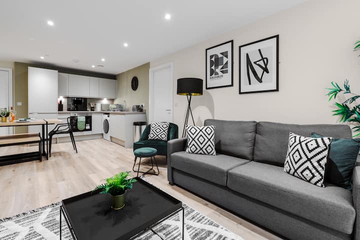 Liverpool Richmond Row Flat - 2 Bed Parking Wifi - イギリス リバプール