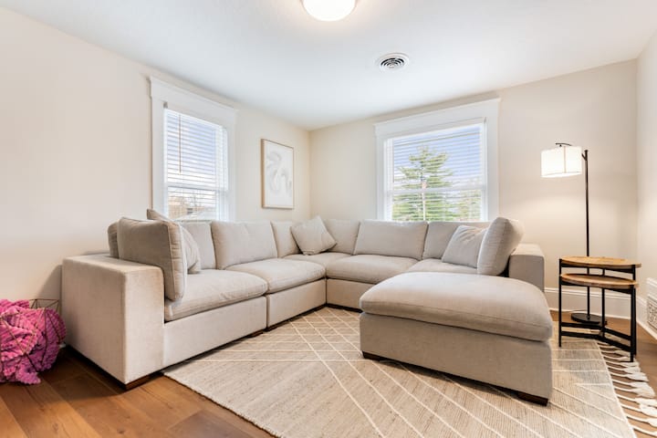 The Main Street Loft - Canton, OH