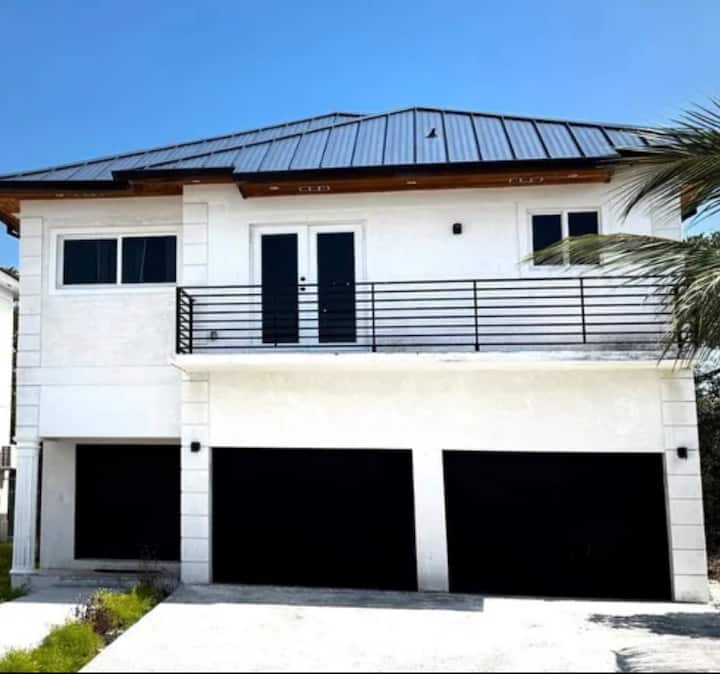 Jonas Townhomes - Nassau