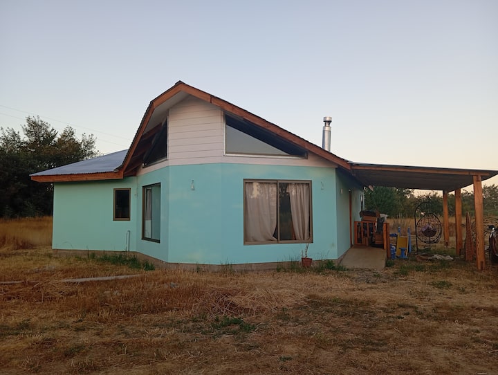 Amplia Casa Tipo Cabaña - San Carlos