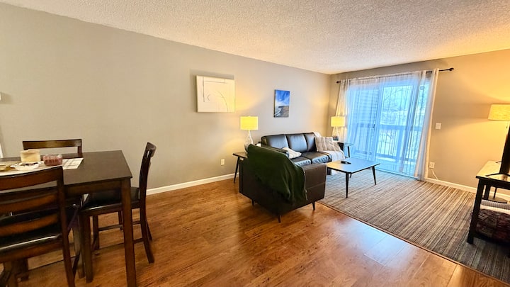 Northern Light Corporate Suite - Anchorage, AK