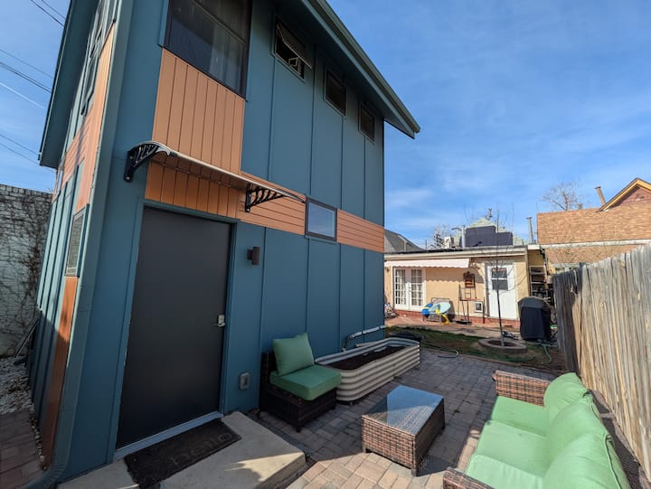 Guest House Near Broadway And Santa Fe - Denver, CO