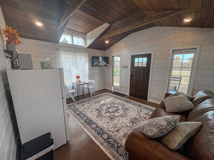 Quaint Cabin At Regalo Orchard And Event Venue. - Springfield, MO