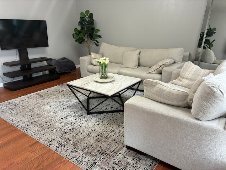 A Second Home When You Need It. - Aurora