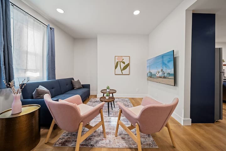 Hidden Gem In Jsq | Mins To Ny | Parking Nearby - Jersey City, NJ