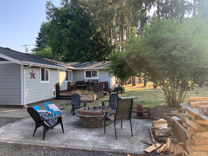 Little House On The Prairie - Springfield, OR