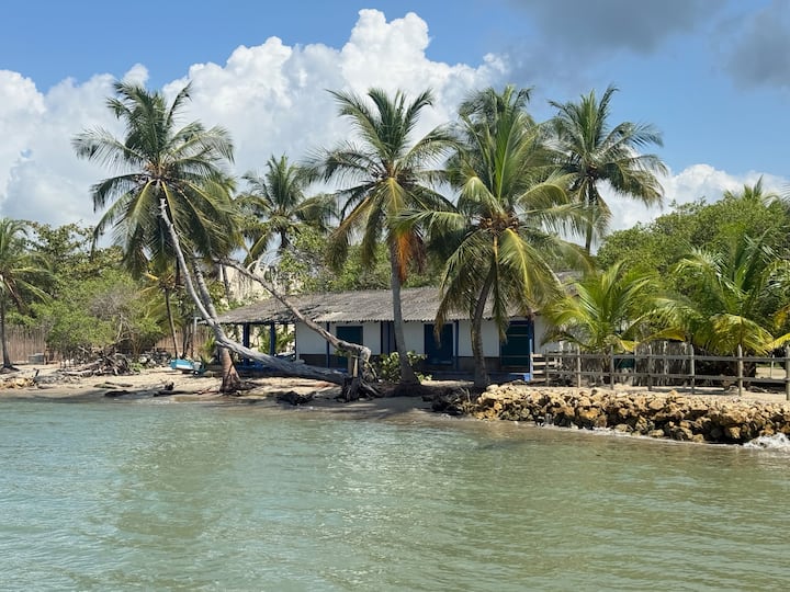 Cabaña En Tolu · Playa El Frances · Frente Al Mar - Santiago de Tolú