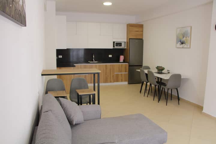 Avanti Apartment By Adriatic Living - Durrës