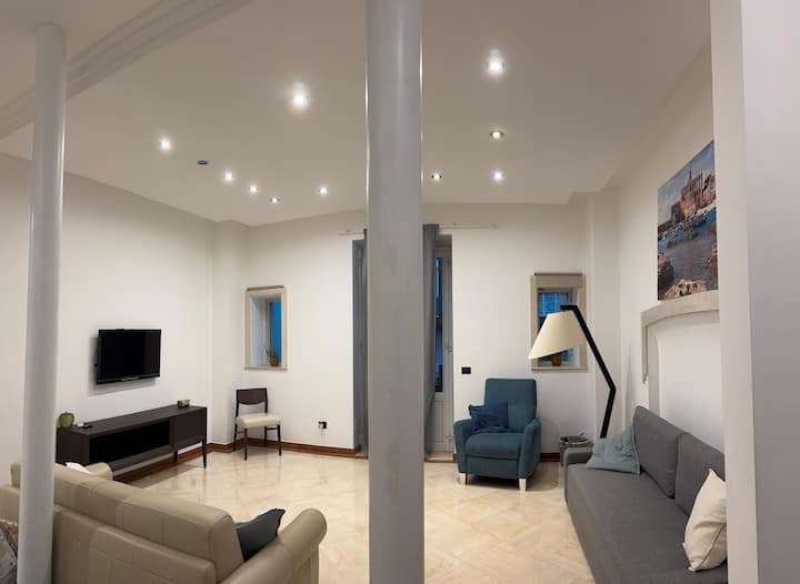 Graziano's House Case Vacanze - Eleganza In Centro - Bari