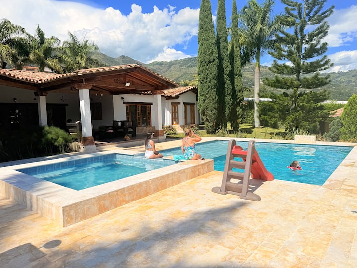 Villa Santaana/30mede/piscinayjacussi/canchafutbol - San Pedro