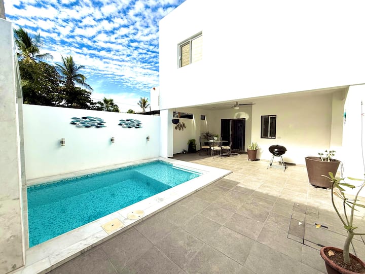 Grand Retreat - La Paz