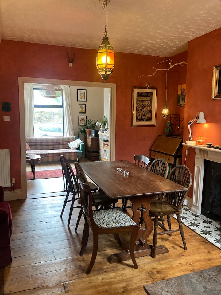 Charming Victorian Cottage - Plymouth