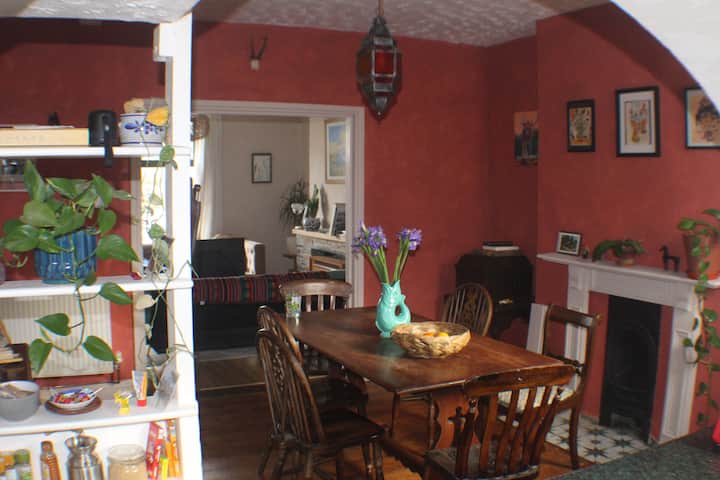 Charming Victorian Cottage - Plymouth