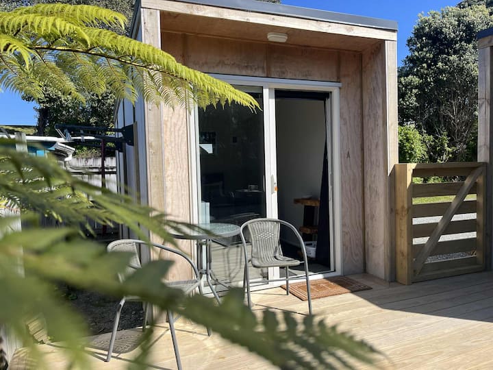 Global Village Creekside Cabin - Greymouth