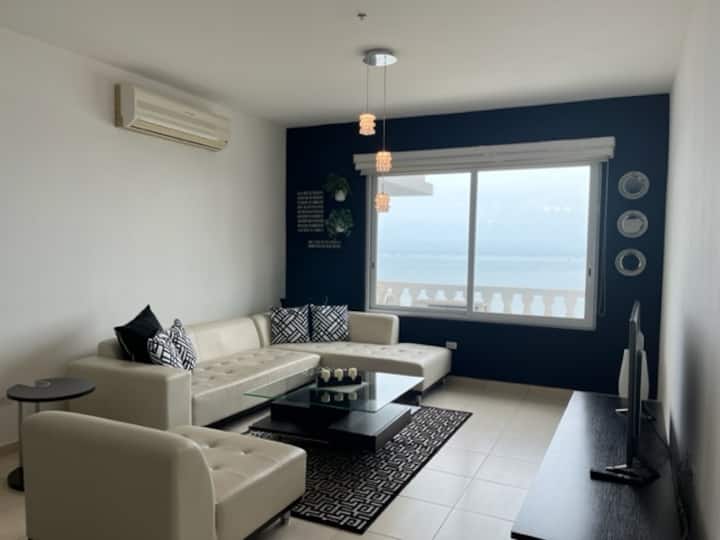 Moderno Apto Con Vista Panorámica - Panama City