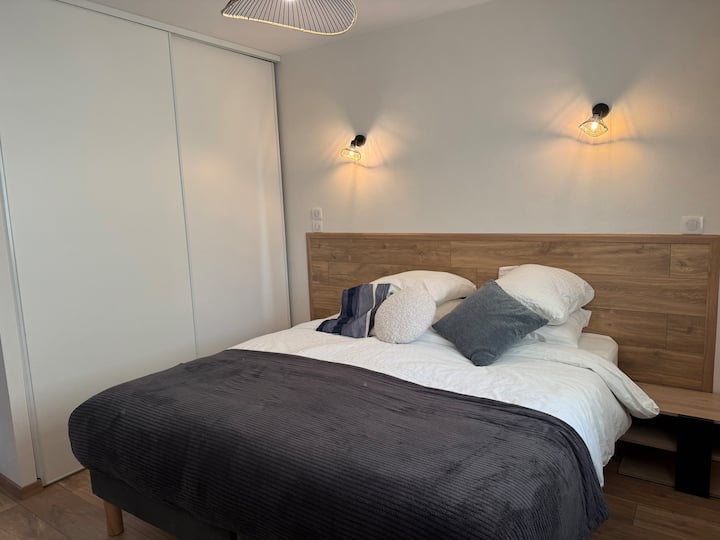 The Eagle's Nest - Cosy Chalet For Two - Gap